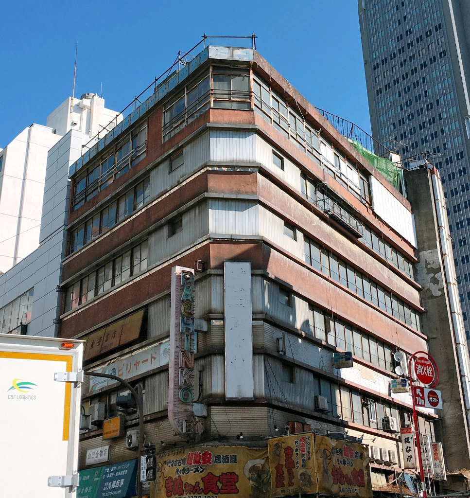 The beautifully lonely building in Shinkai’s Weathering with You? It’s ...