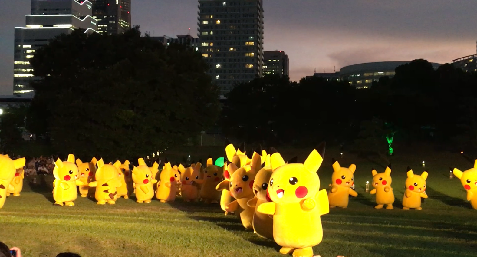 SO…MANY…PIKACHUS!!! 2019’s Pikachu Outbreak takes over Yokohama with ...