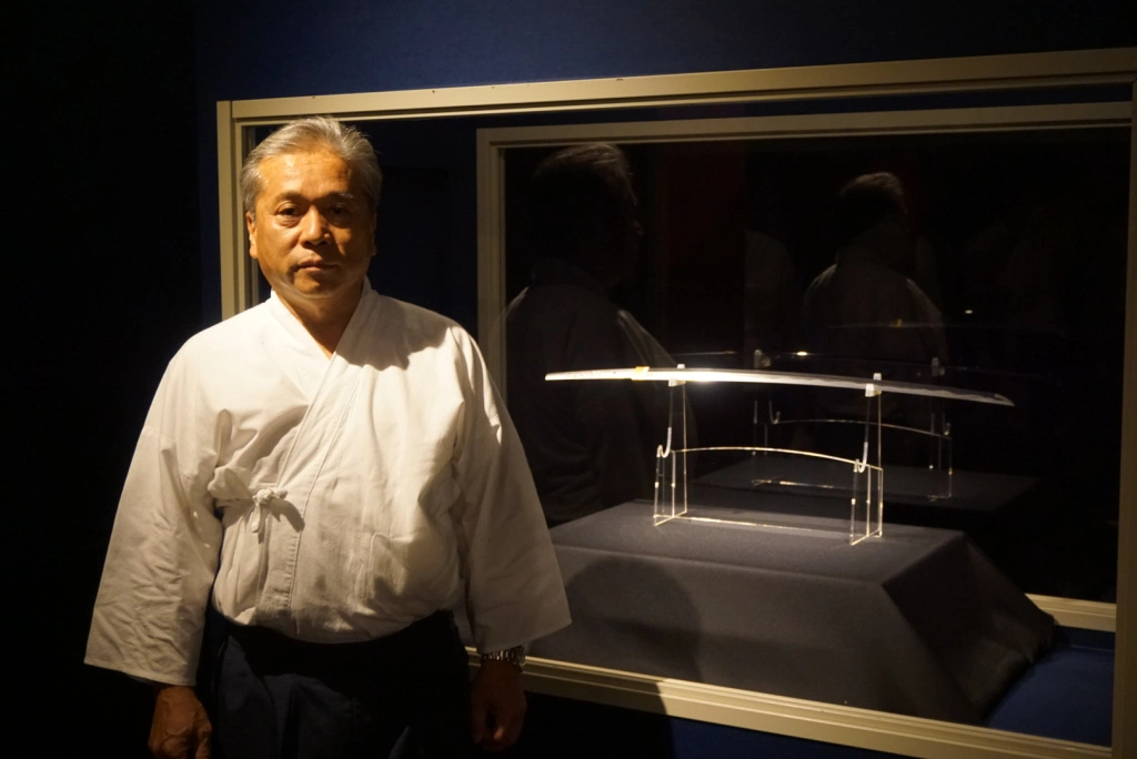 Real-life Rurouni Kenshin reverse-blade katana, forged by master ...