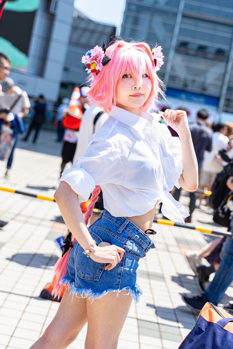 The best Japanese cosplayers from Day 1 of Summer Comiket 2019【Photos ...