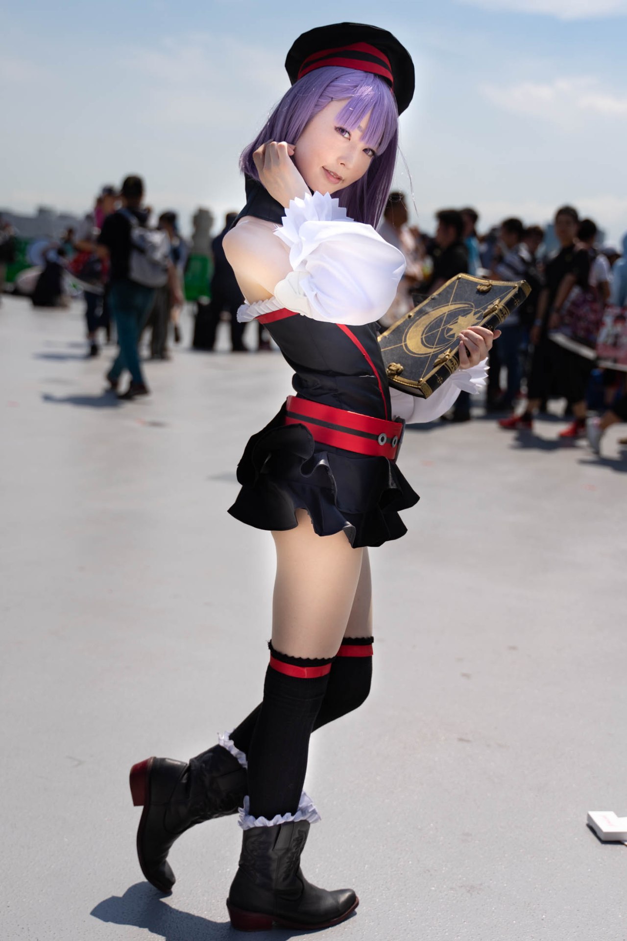 The best Japanese cosplayers from Day 2 of Summer Comiket 2019【Photos ...