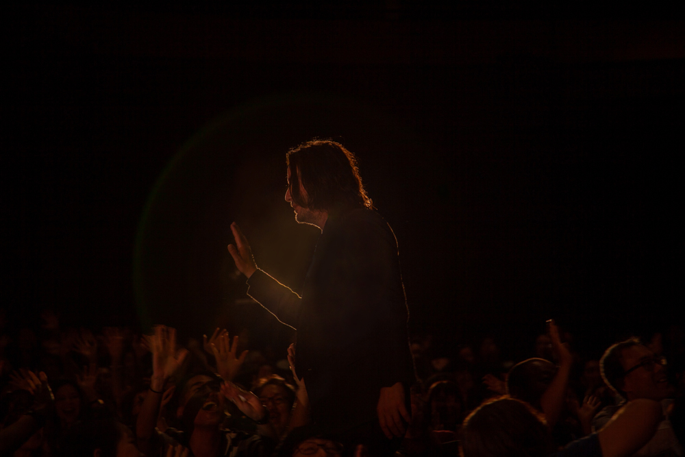 Keanu Reeves gets a ninja lesson with Kyary Pamyu Pamyu at John Wick 3 ...