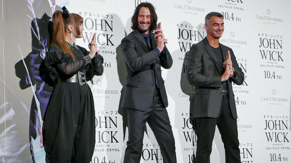 Keanu Reeves gets a ninja lesson with Kyary Pamyu Pamyu at John Wick 3 ...