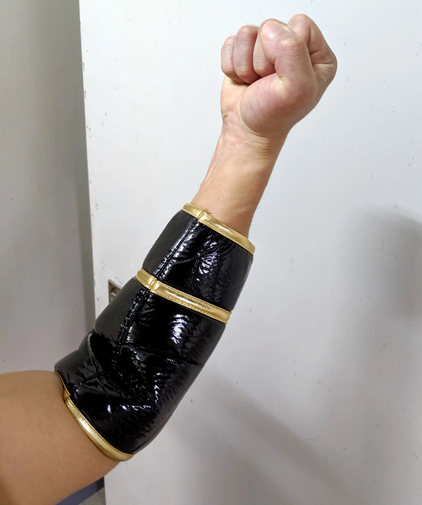 Cosplay tragedy strikes Mr. Sato with the official Fist of the North ...