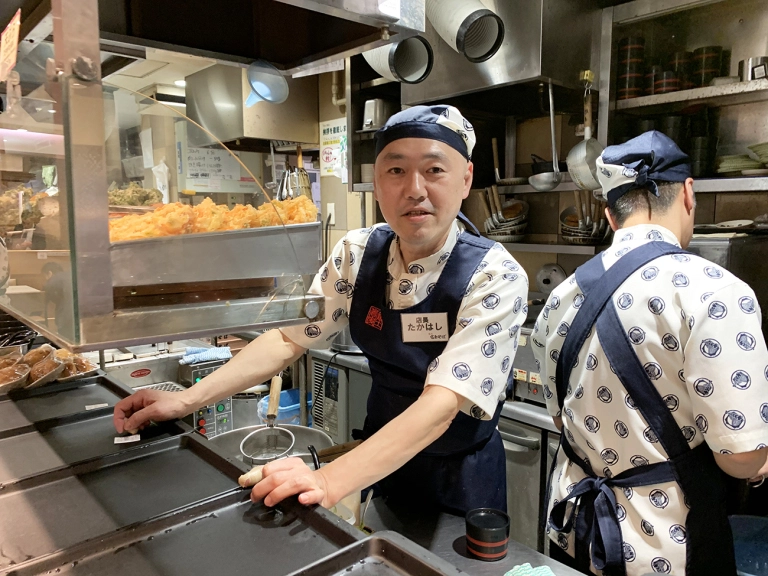 Mega meat noodles in Tokyo: 2.6 pounds of meat, one bowl of soba, no ...