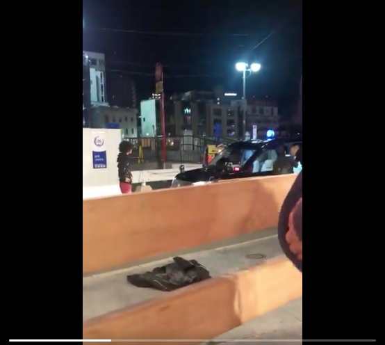 Taxi driver argues with man, runs him over then drives into wall 【Video ...