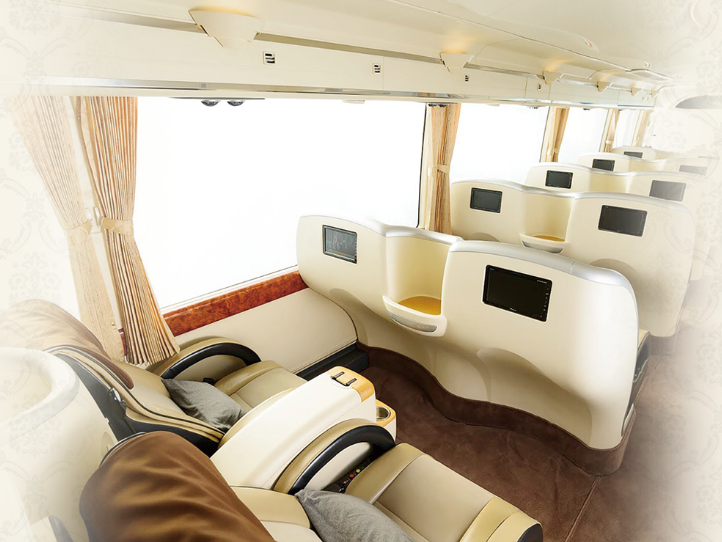 Ultra-luxurious breakfast bus will give Tokyo commuters a break from ...