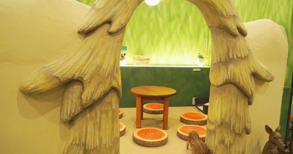Pig Cafe Harajuku mipig micro pigs animal cafes Shibuya Tokyo Japan ...
