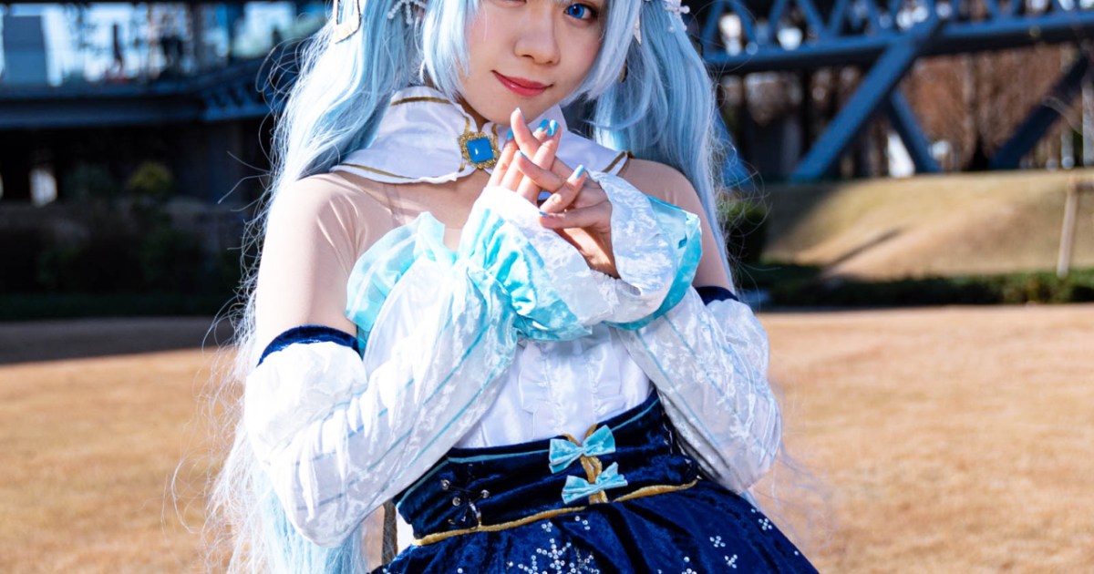 Japan cosplay Winter Comiket Japanese cosplayers costumes anime manga ...
