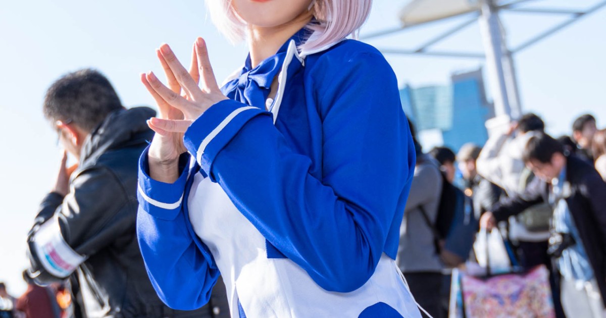 Japan cosplay Winter Comiket Japanese cosplayers costumes anime manga ...