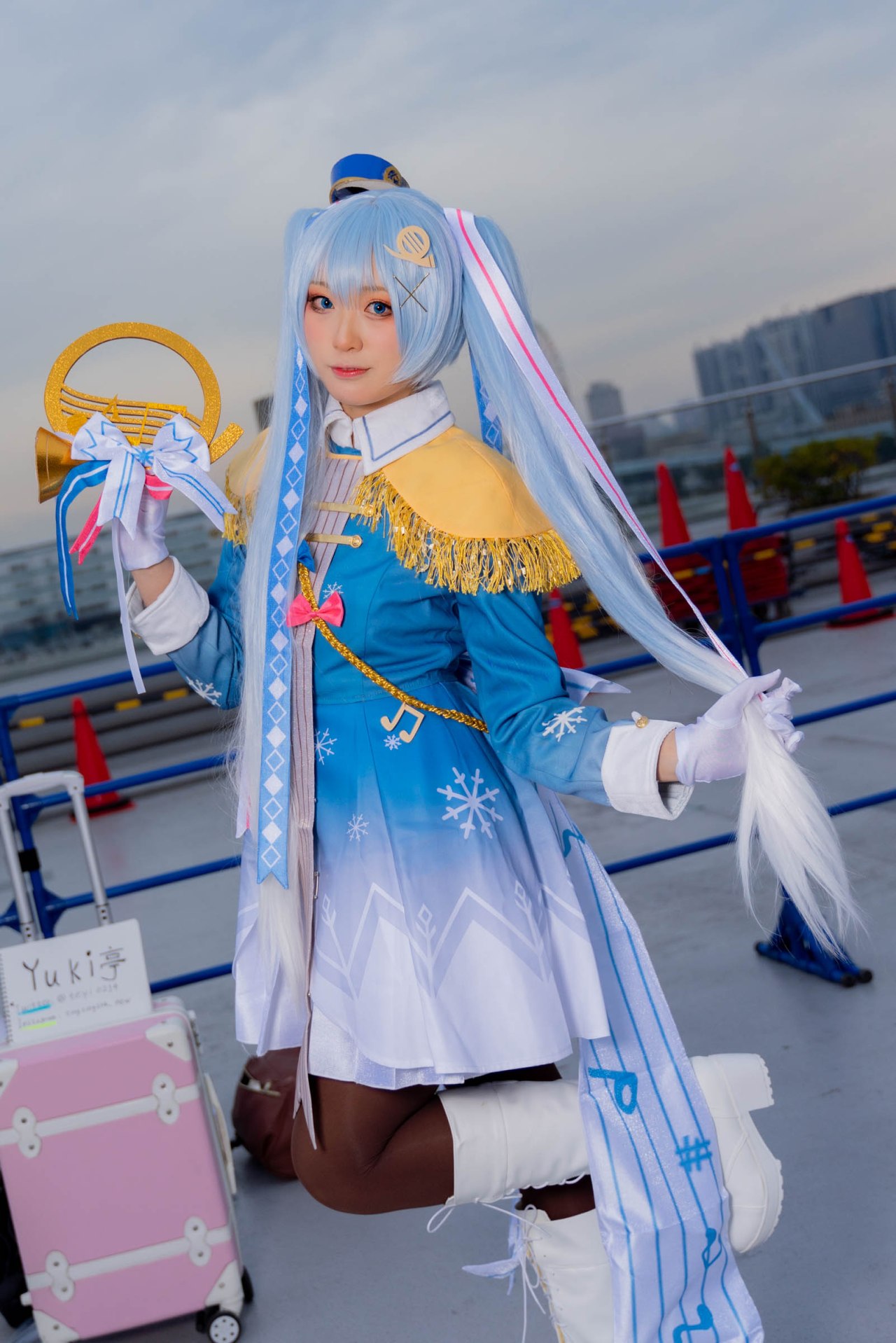 Japan cosplay Winter Comiket Japanese cosplayers costumes anime manga ...