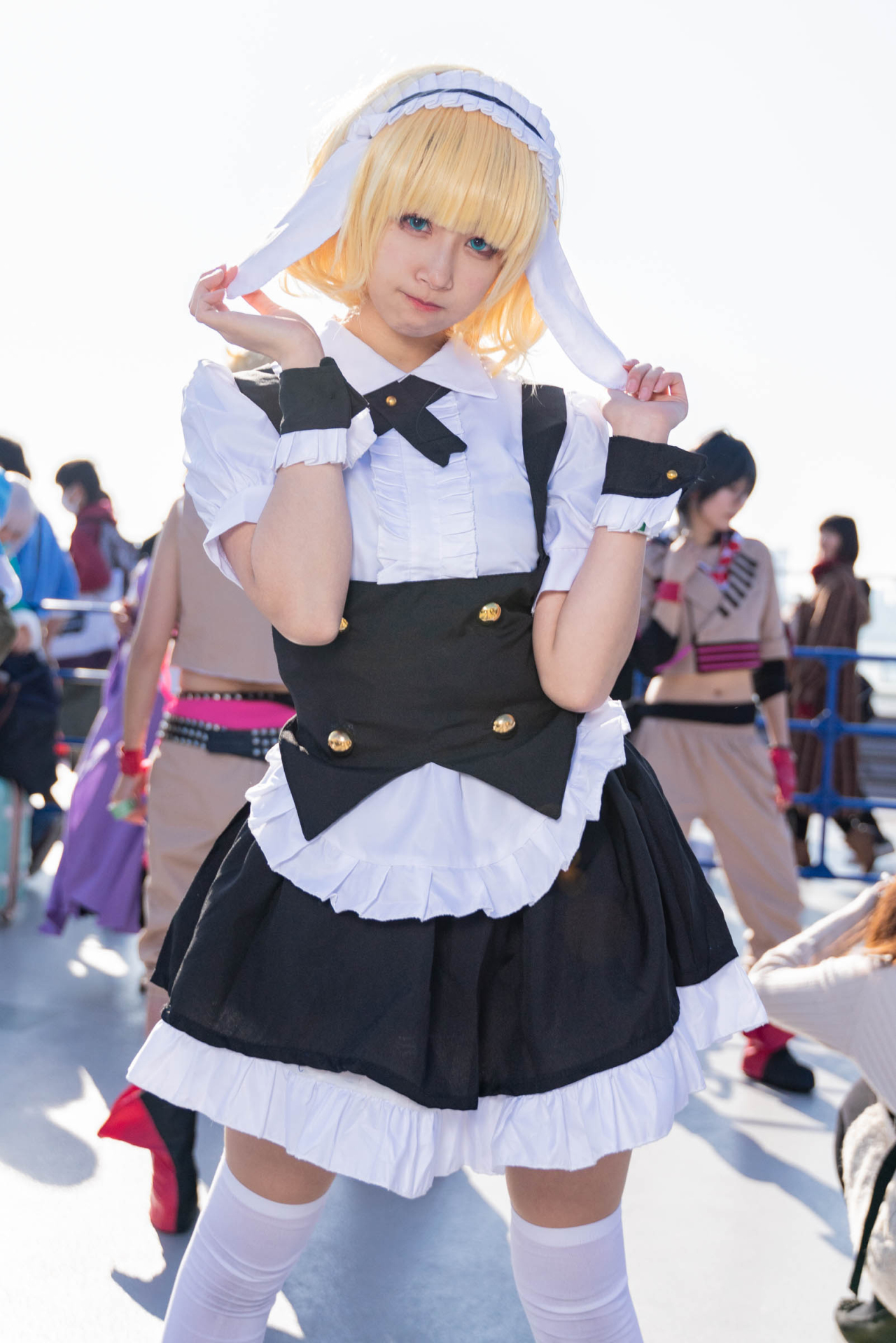 Japan cosplay Winter Comiket Japanese cosplayers costumes anime manga ...