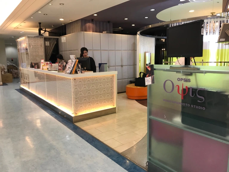 Tokyo’s amazing Takarazuka-style photo studio can transform you into a ...