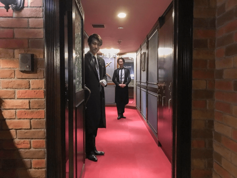 Our ladylike, solo visit to the handsome butler cafe of Tokyo’s ...