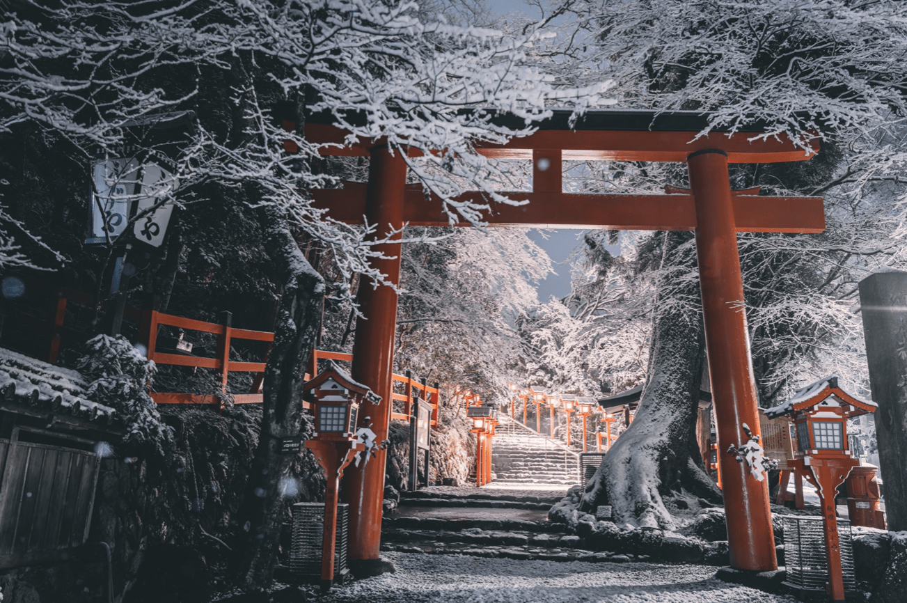 Japanese photographer captures the beauty of Kyoto in the snow 【Photos ...