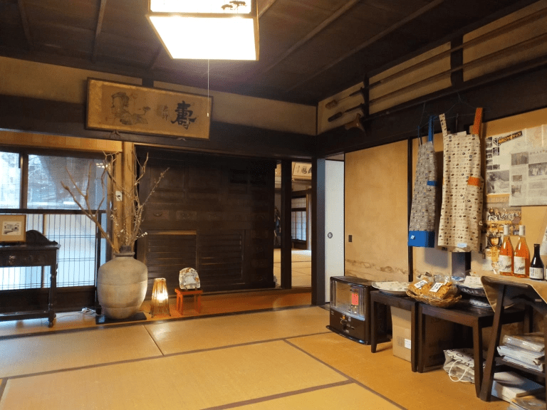 Eat like a treacherous samurai! Kyoto restaurant recreates a real-life ...