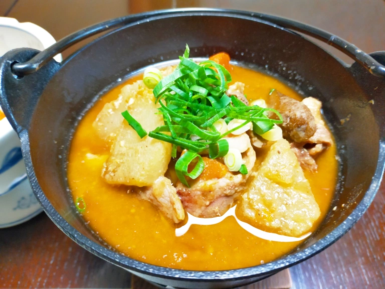Eat like a treacherous samurai! Kyoto restaurant recreates a real-life ...