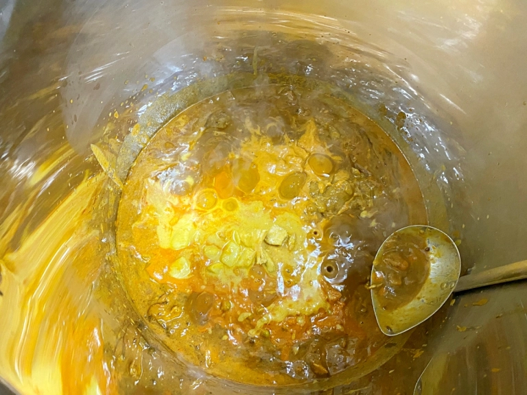 Here’s what happens when you mix 75 types of Japanese instant curry ...