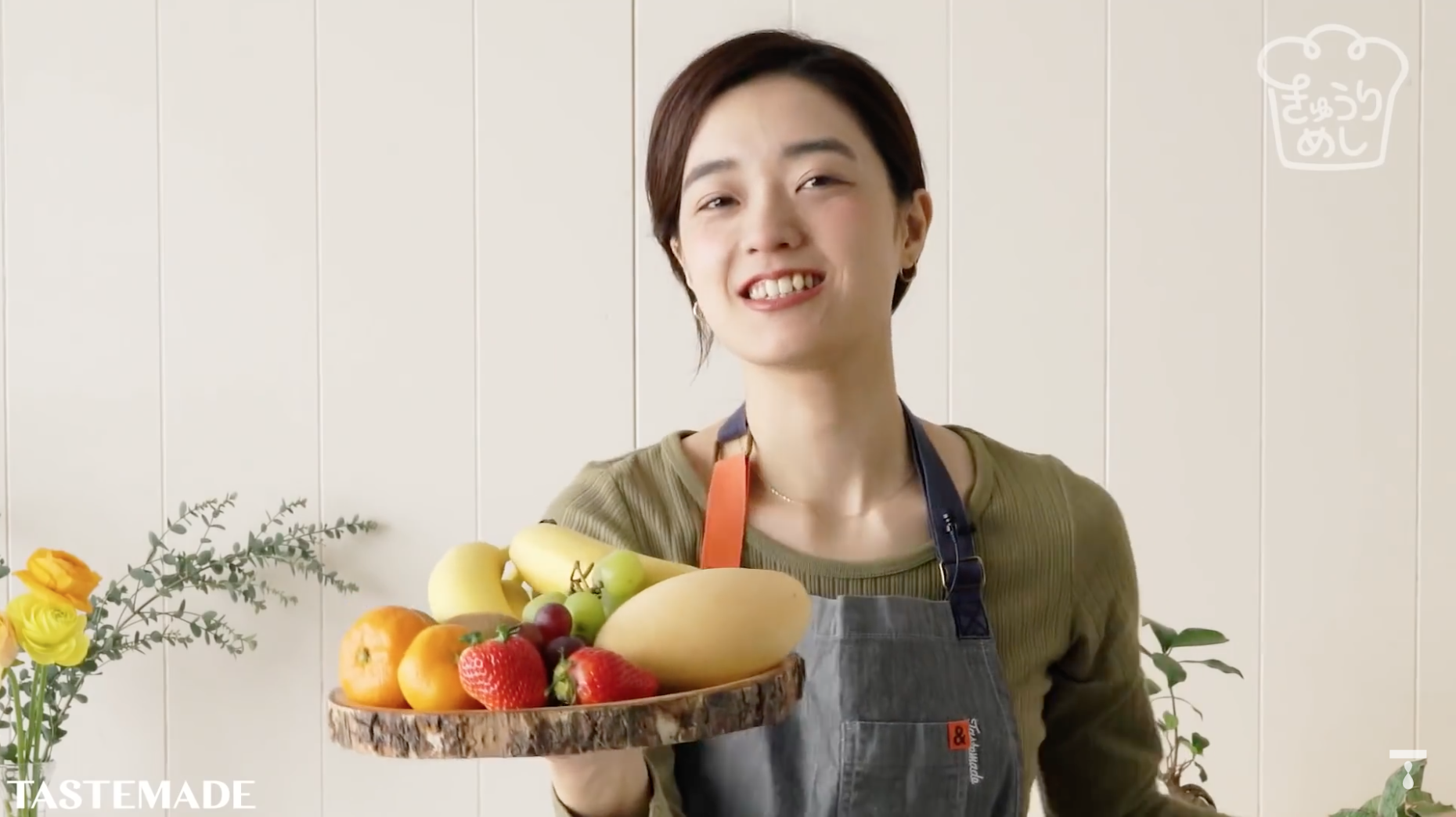 How to make amazing Japanese fruit flower sandwiches | SoraNews24 ...