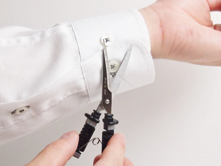 Mini samurai sword scissors are here to help you slice paper and ...