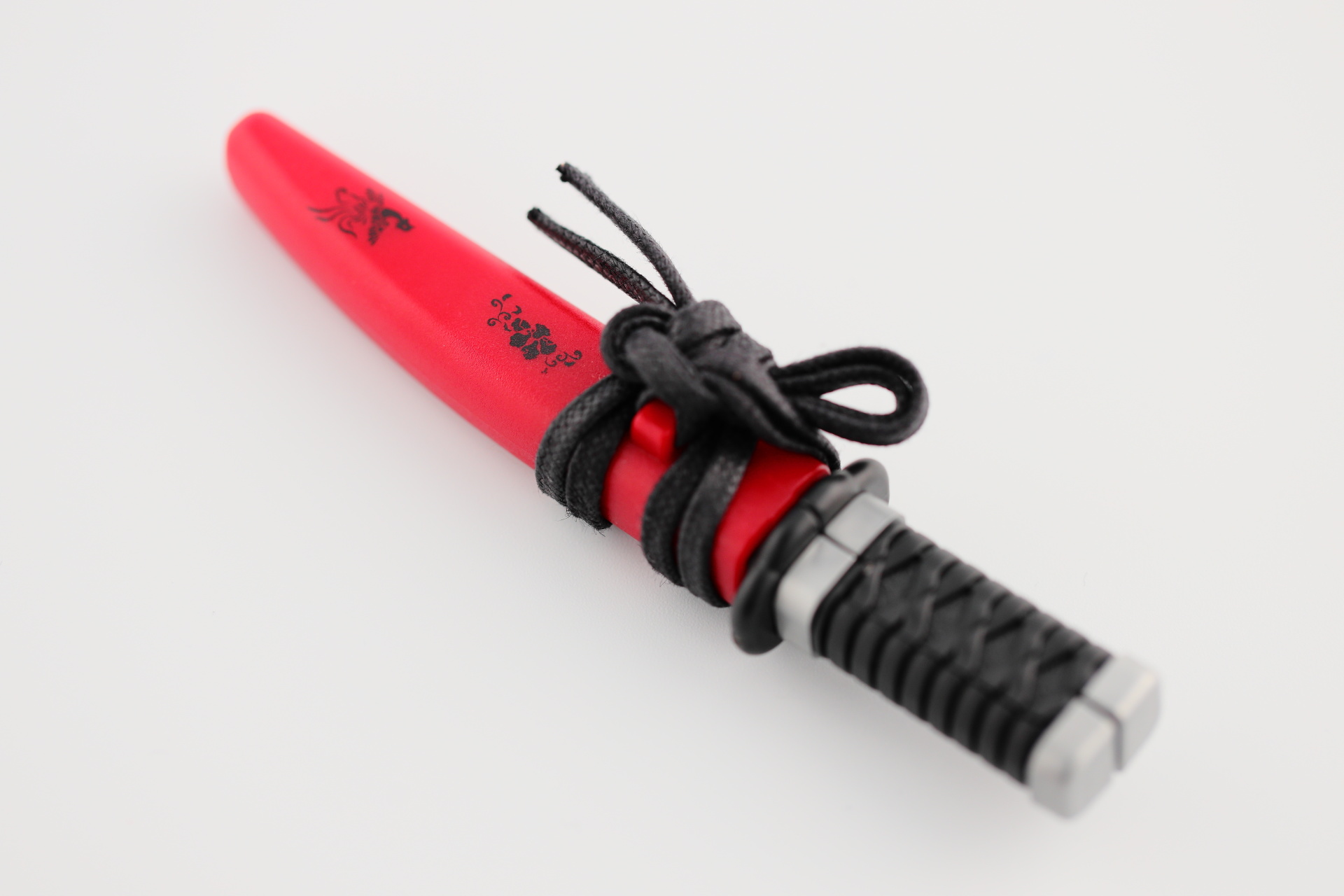 Mini samurai sword scissors are here to help you slice paper and ...