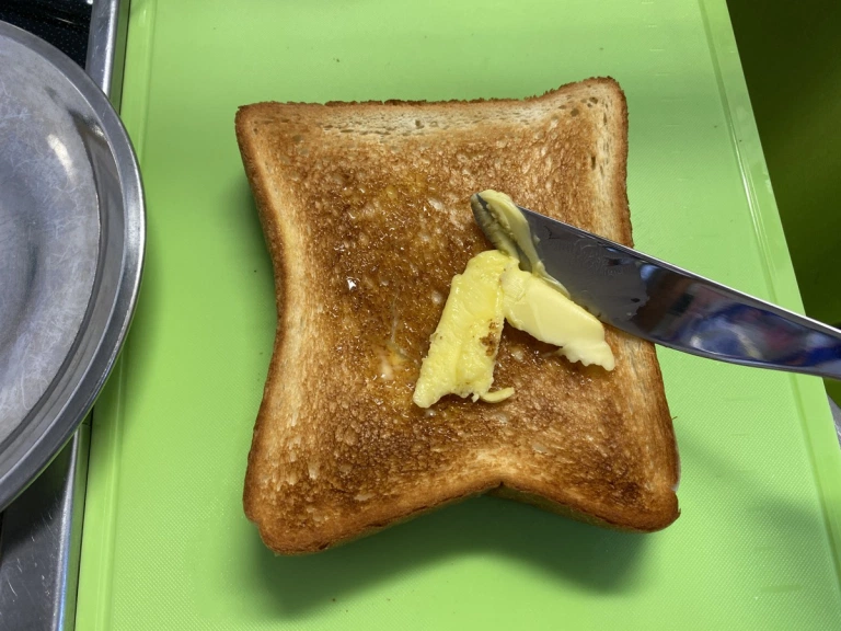 We make nori seaweed mayo toast, just like Mama Hatori used to make ...