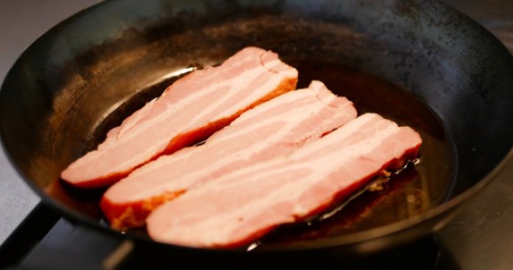 Studio Ghibli anime food recipe bacon eggs Howls Moving Castle Japanese ...
