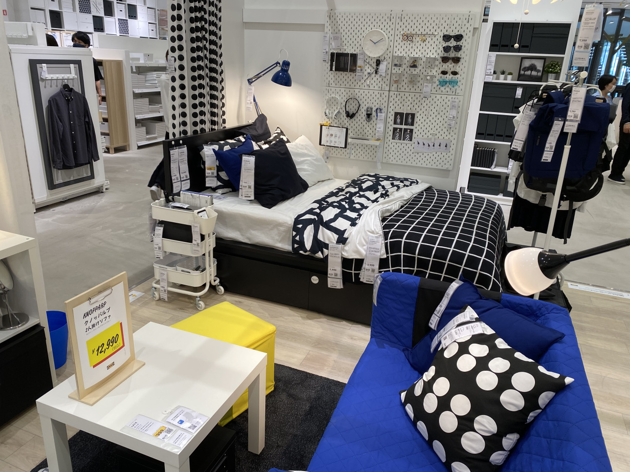 World’s first Ikea convenience store opens in Harajuku, Japan ...