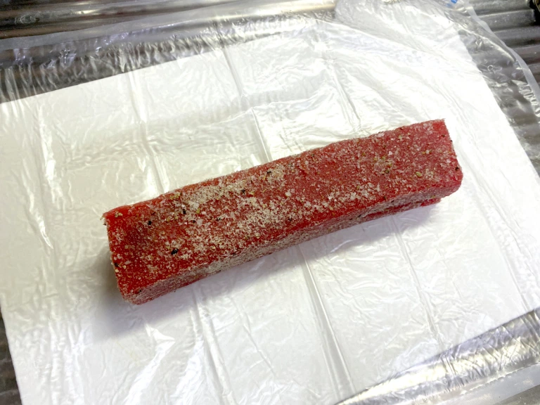 How to make tuna sashimi HAM with less than a minute of work ...