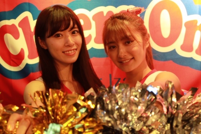 Japanese cheerleader video chat performances — The latest weapon ...