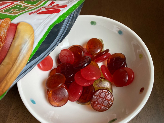Mos Burger releases new gummi candies in Japan | SoraNews24 —Japan News—