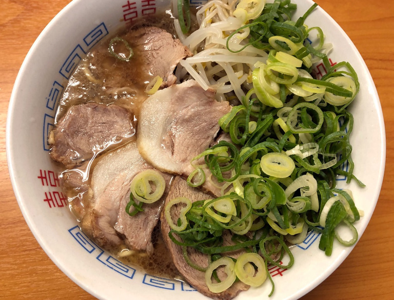 Build-it-yourself takeout ramen kits are our new favorite noodle lunch ...