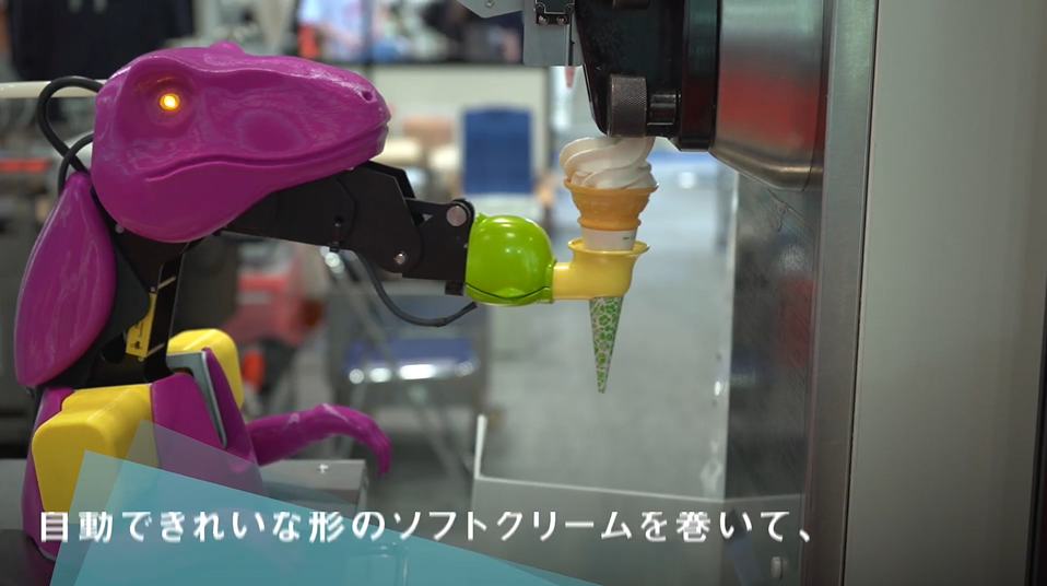 Soft serve ice cream robots create the perfect cone in under 40 seconds ...