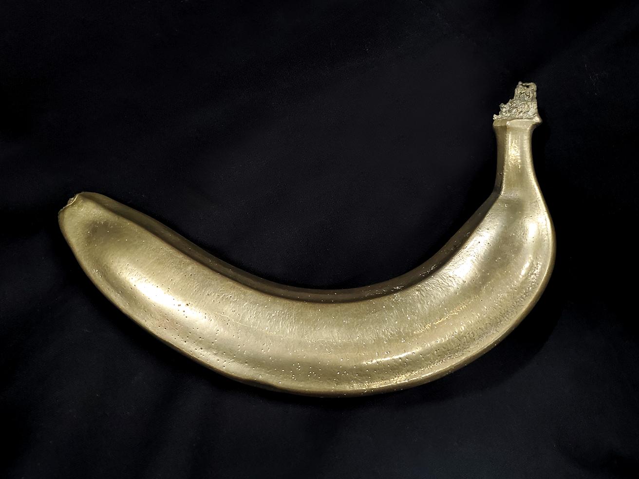 Japan now has a banana hammer made from a real banana…that’s not frozen ...