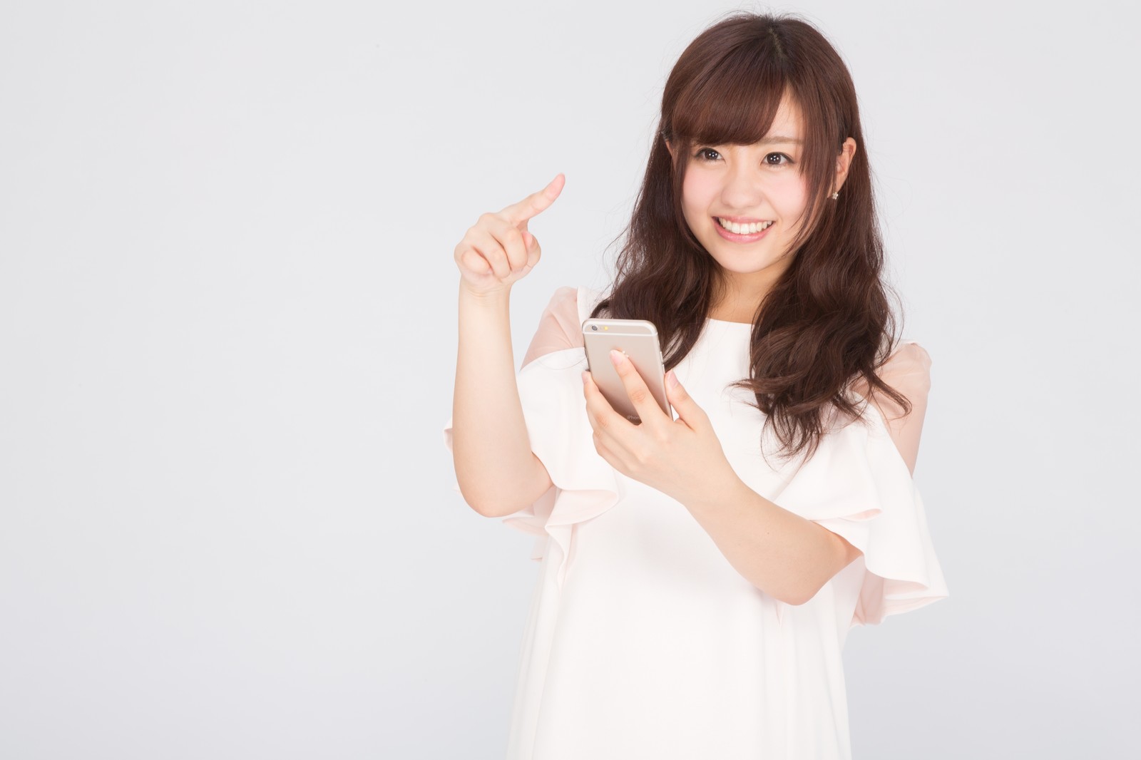 Ariana Grande “fixes” her 7 Rings Japanese kanji tattoo, but it still ...