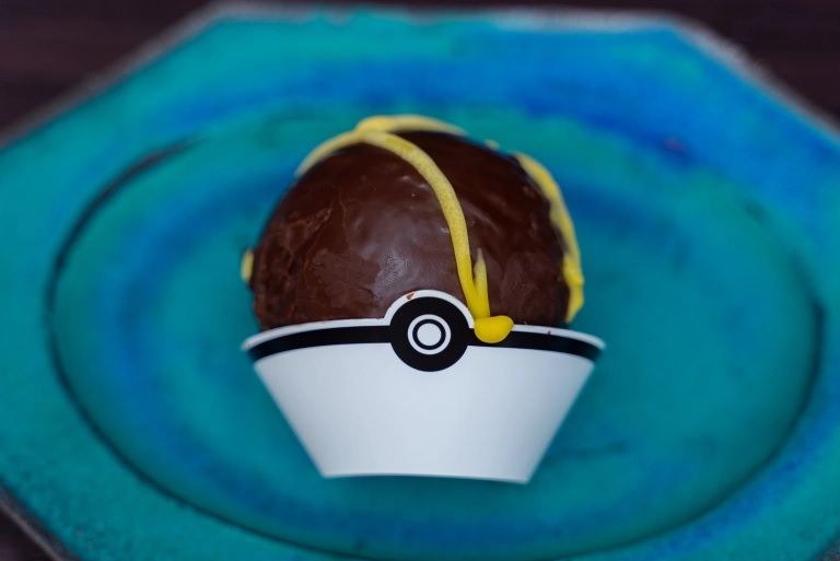 Japan’s new Pokémon donuts are here, so let’s eat Pikachu, Chansey, and ...
