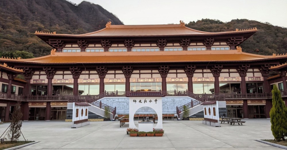 Giant temple in mountains of Japan is also one of its most impressive ...
