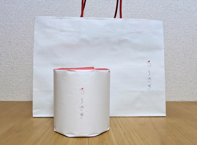 We try Rabbit toilet paper, a luxury roll made by suppliers to the ...