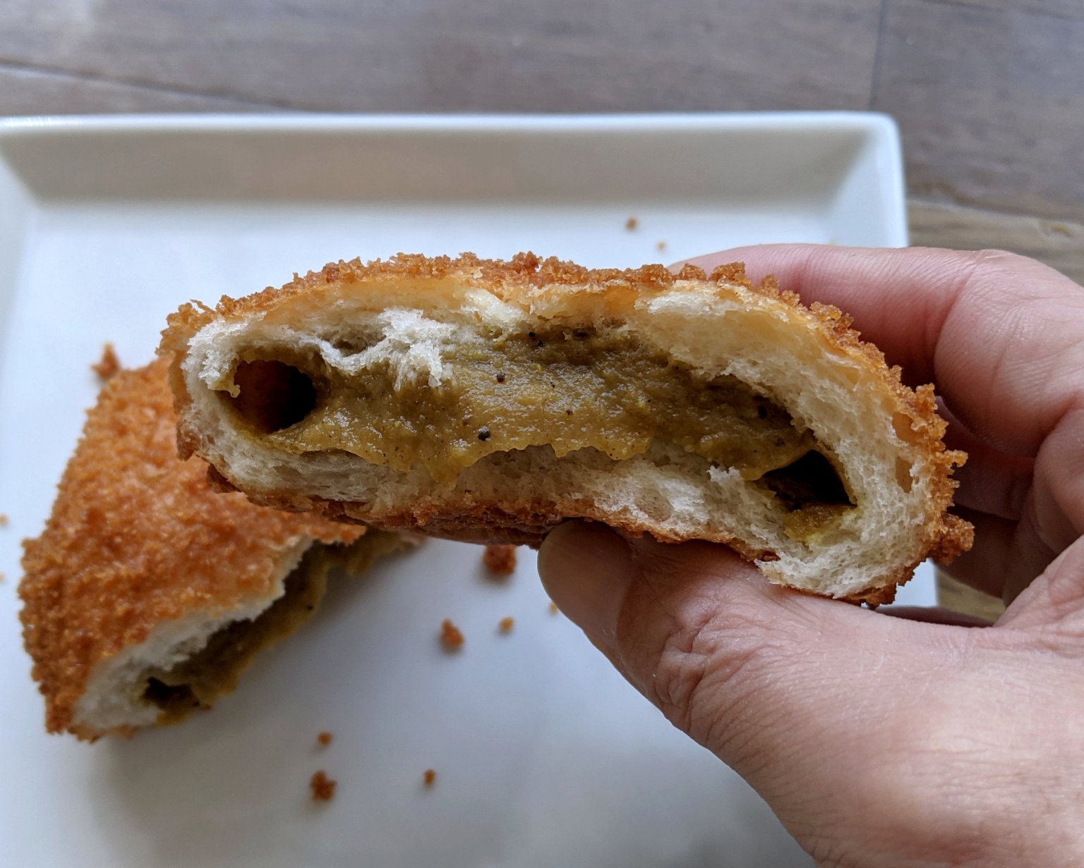 In celebration of Curry Bread Day, we find out which convenience store ...