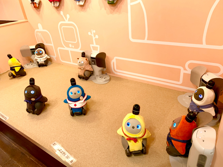 We take a trip to Japan’s Lovot robot cafe, cuddle with a bot and learn ...