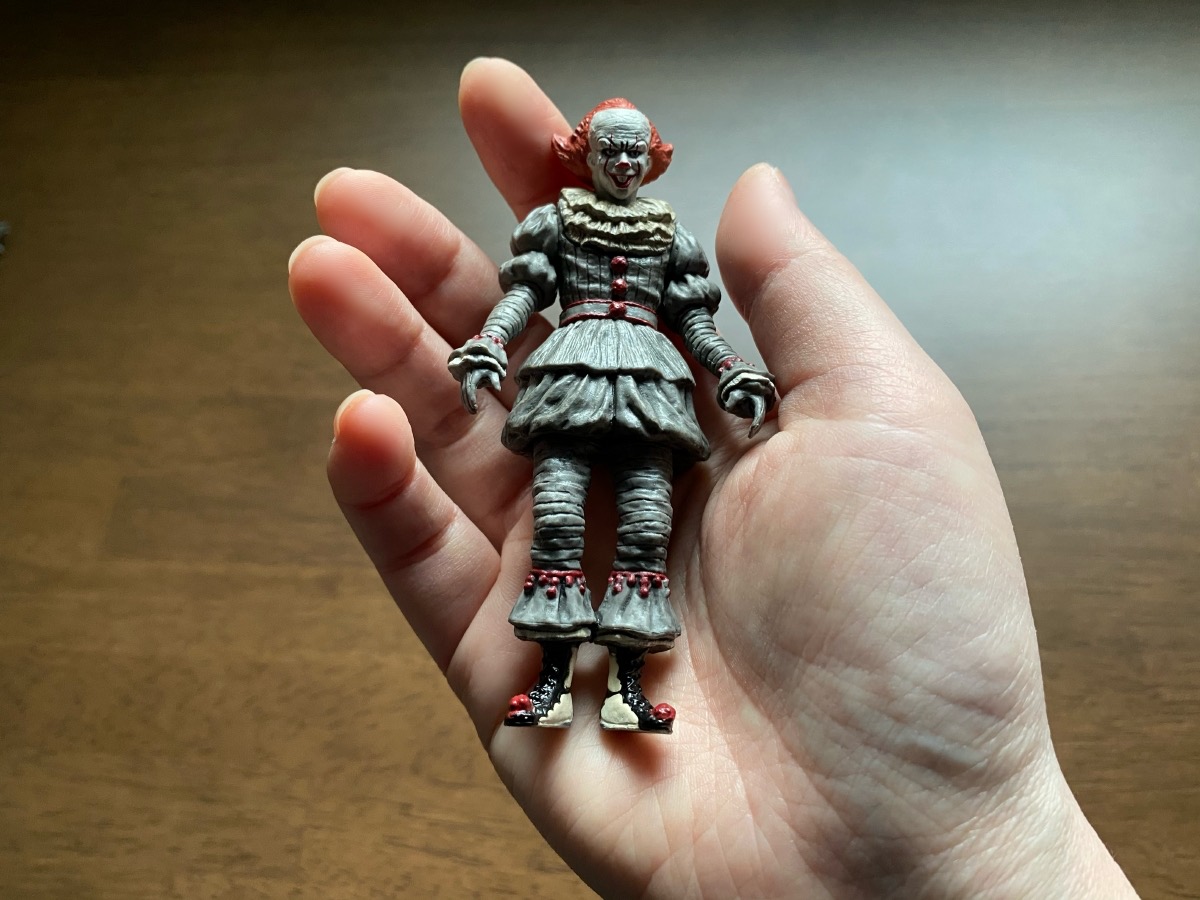 Definitely not for kids — new Pennywise gacha capsule toy is terrifying ...