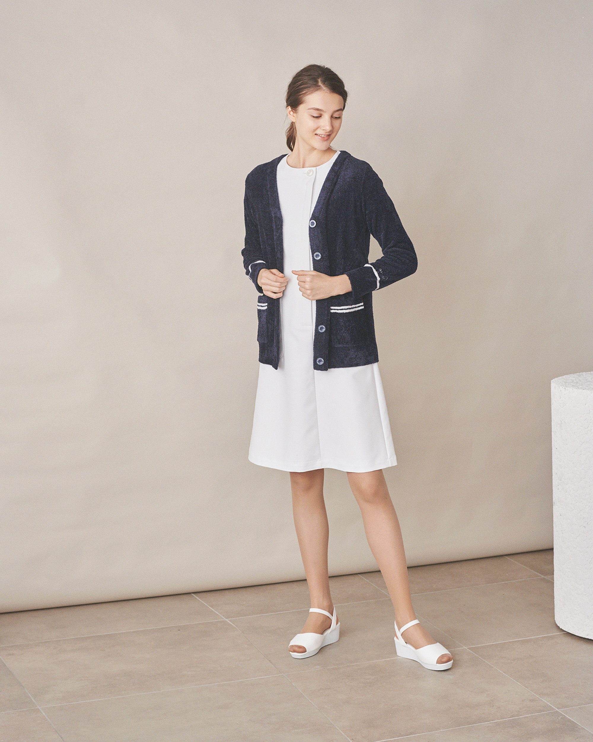 Japanese loungewear brand designs new range of medical worker uniforms ...