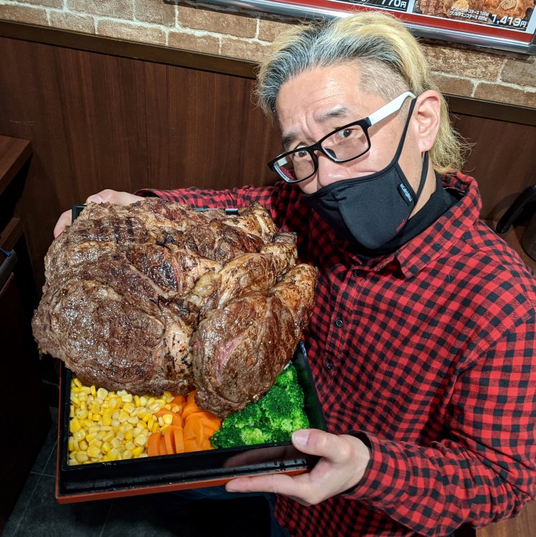 Man vs. Steak: We band together to eat 4.5 kilograms of beef at Ikinari ...