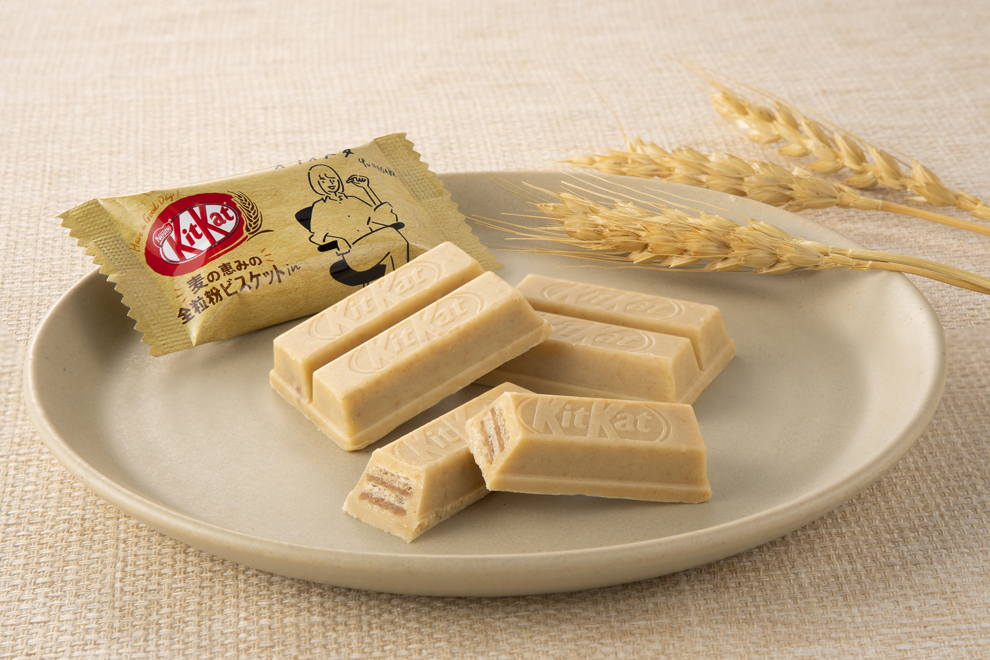 Graham cracker KitKats? New wholewheat biscuit variety debuts in Japan ...