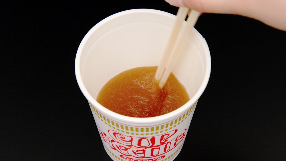 Amazing new powder turns ramen broth from a liquid back into a solid ...