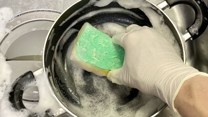 Japanese chef’s curry cleanup kitchen hack means there’s no reason not ...