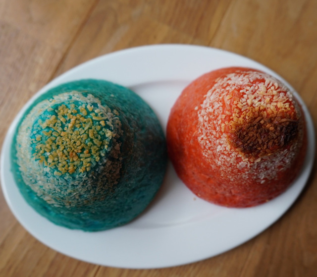Mt Fuji Curry Bread: Worthy of the award and the long waiting list ...