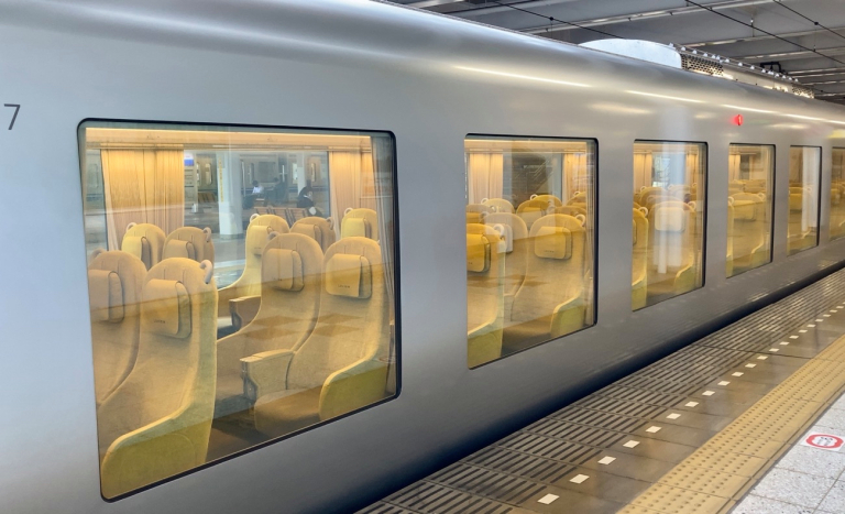 We take a ride on Seibu Railway’s futuristic luxury liner: the Limited ...