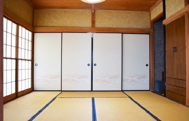 New program lets you rent a house in a coastal Japanese town for less ...