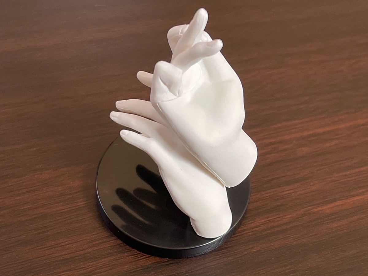 Mysterious hand figures turn out to be our new favourite Japanese ...